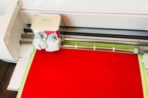 Patriotic Star Wreath Paper Plate Craft - Easy Summer Craft for Kids