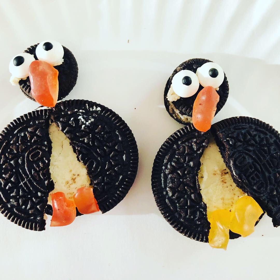 Penguin Cookies Edible Book Craft - Glitter On A Dime