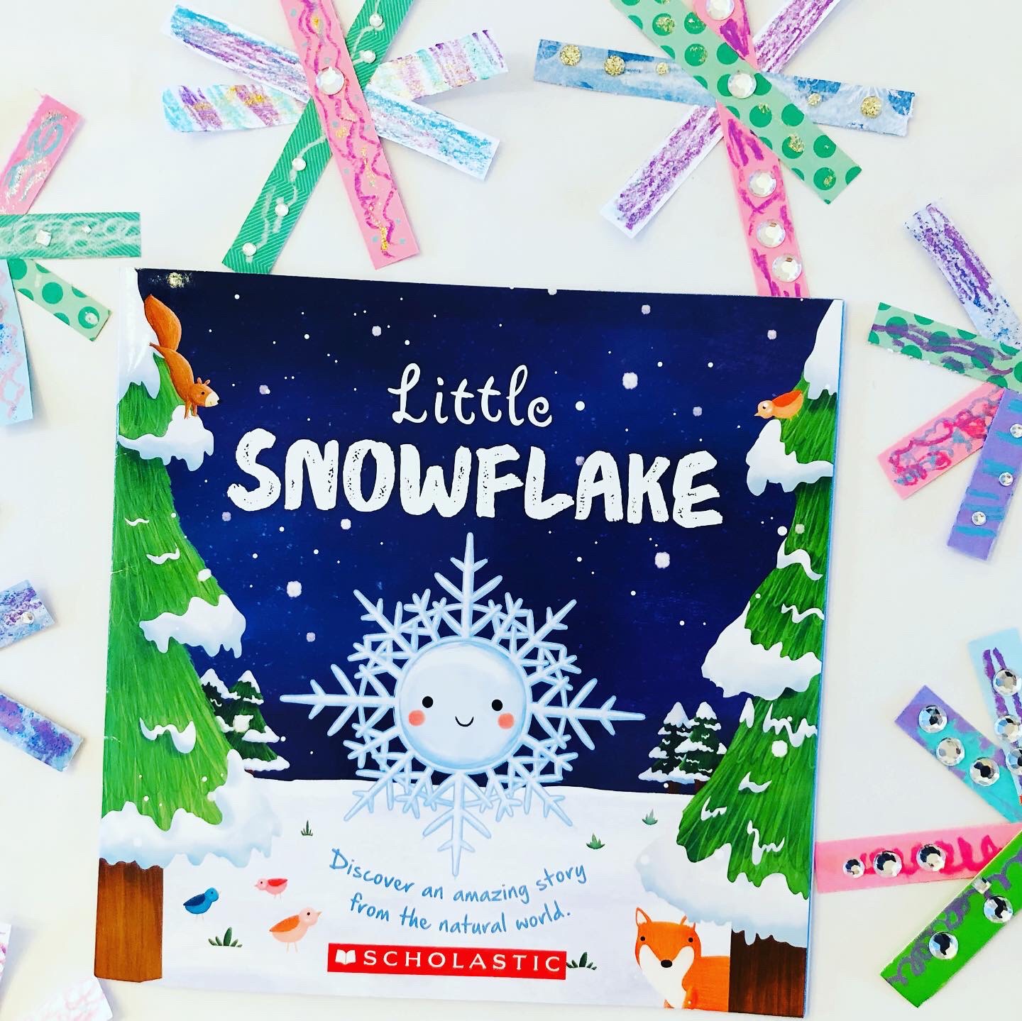 Paper Strip Snowflakes Book Craft Idea - Glitter On A Dime