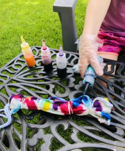 Fun Summer Art Week Activities Kids Will Love - Glitter On A Dime